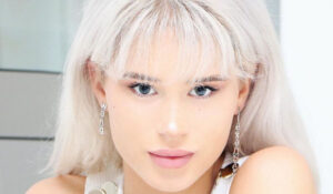 Amalie Olufsen InstaBiography | Instagram Biography