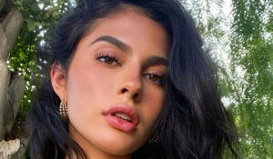 Amanda Trivizas InstaBiography | Instagram Biography