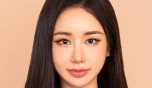 Candy Seul - Bio, Age, Height, Wiki ️ | Instagram Biography