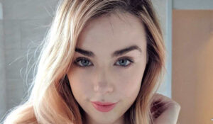 Danielle Sharp - Bio, Age, Height ️ | Instagram Biography