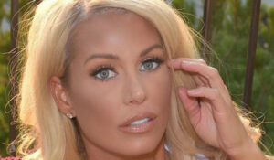 Elle Johnson - Bio, Age, Height, Wiki | Instagram Biography