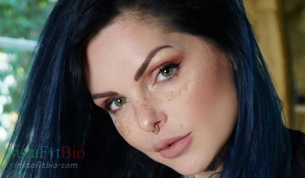 Riae - Bio, Age, Height, Wiki, ???? | Models Biography