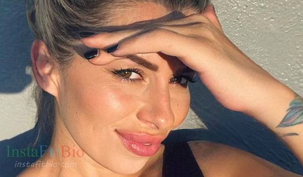 Adina Apostu - Bio, Age, Height, Wiki | Models Biography